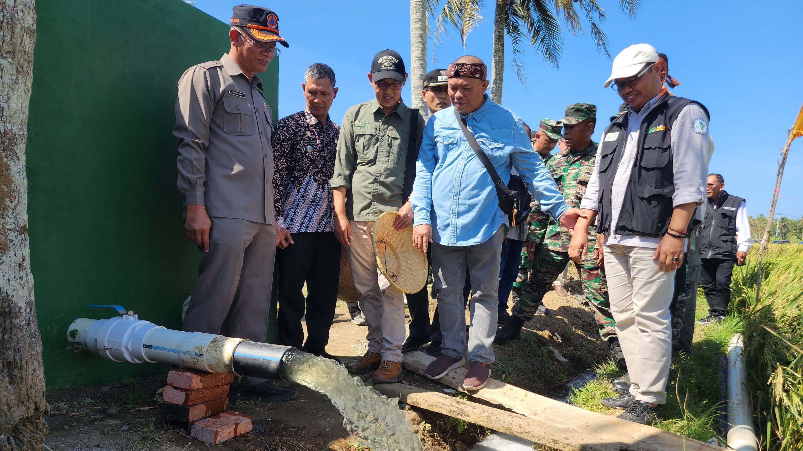 Penggunaan Irigasi dan RUBUHA Resmi Dimulai di Garut - Priangan ID
