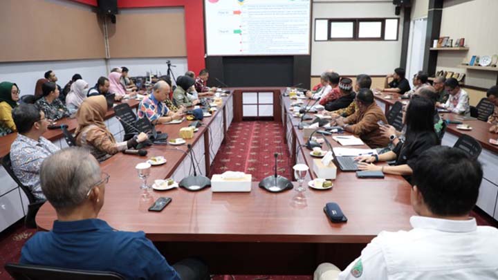 Pemkot Singkawang Siapkan Regulasi Ekowisata untuk Kawasan Gunung Raya ...